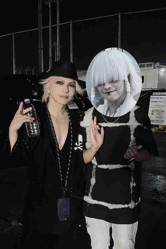 HYDE ワンオクTaka、ヒゲダン藤原と超豪華レア3ショット 「最高過ぎ」「素敵な一枚」の声 | ガールズちゃんねる - Girls Channel