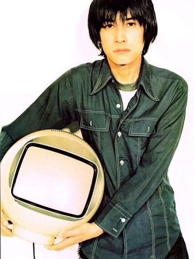 チバユウスケさんが死去 55歳、4月に食道がん公表 元「ミッシェル・ガン・エレファント」ボーカル | ガールズちゃんねる - Girls ...