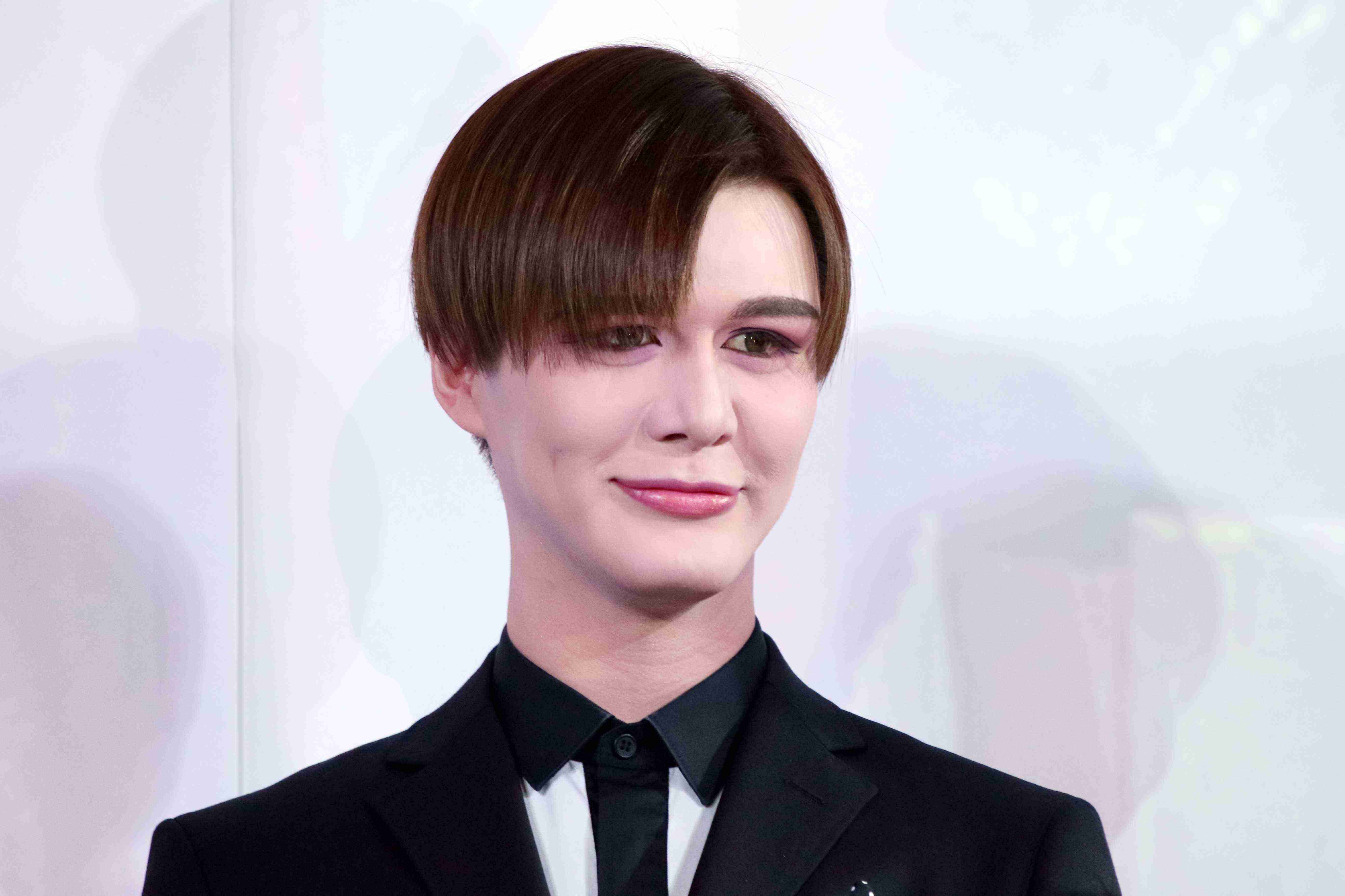 Matt、自宅で見せた美脚に大絶賛の声 「めっちゃ女子！」 | ガールズちゃんねる - Girls Channel