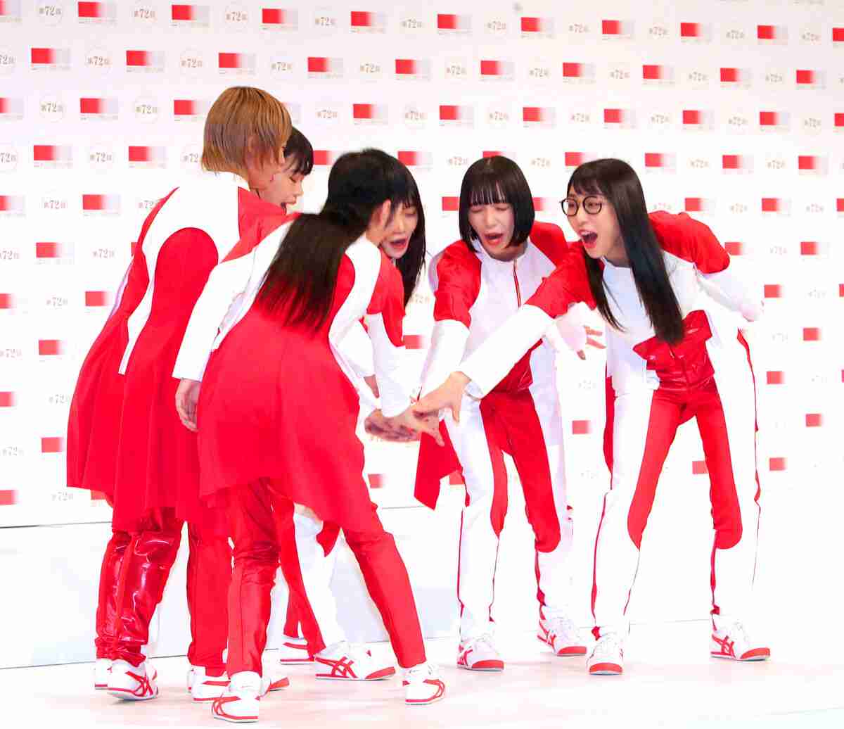 紅白初出場BiSHが下ネタ絶叫で気合…セントチヒロ・チッチ「ライブの前に必ず言わせていただいてます」 | ガールズちゃんねる - Girls Channel