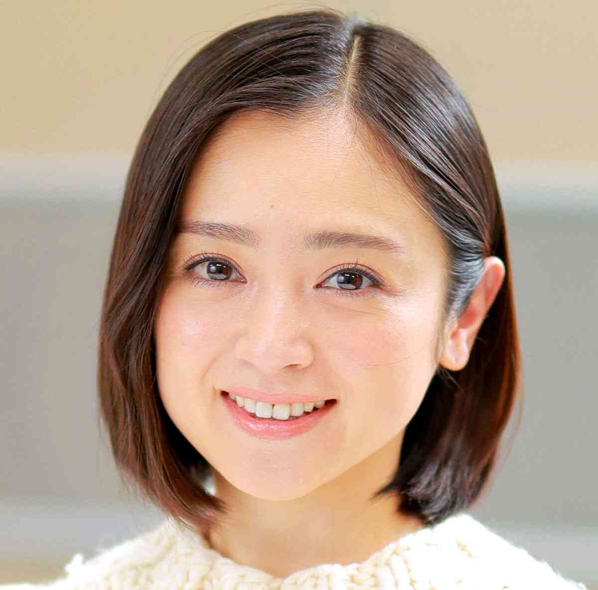安達祐実、長女が高校入学＆16歳誕生日で衝撃の声「高校生のママに見えない」「姉妹に見えそう」 ガールズちゃんねる Girls