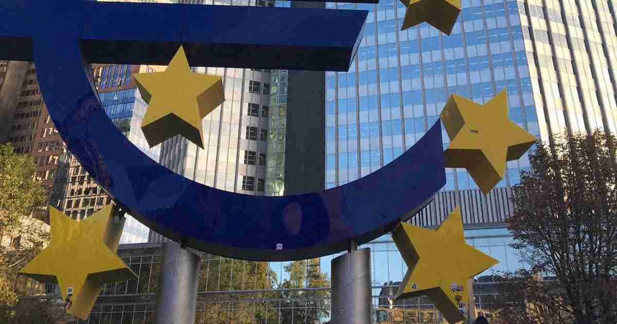 欧州中央銀行（ECB）、0.75％の大幅利上げ 2回連続 インフレ加速、引き締め継続 | ガールズちゃんねる - Girls Channel