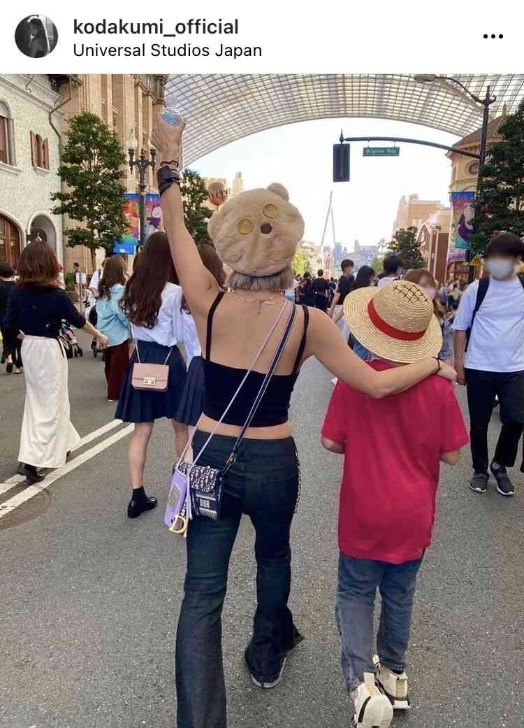 倖田來未、10歳長男とのイケイケUSJショットが「オーラやばい」「めっちゃバレそう」と反響 | ガールズちゃんねる - Girls Channel
